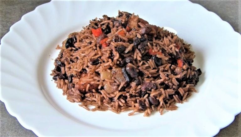 RECETA: Moros y cristianos