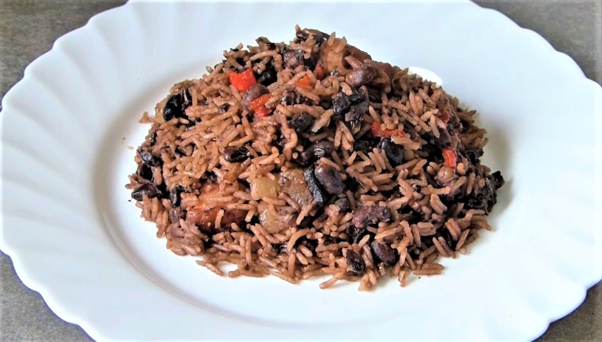 RECETA: Moros y cristianos