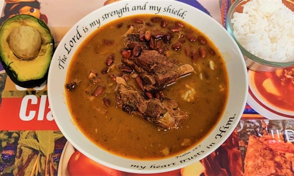 RECETA: Frijoles colorados con masa de cerdo