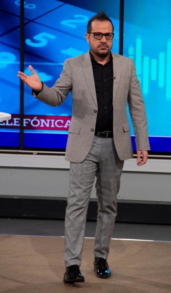 Sánchez Grass y la galería donde el televidente es una obra de arte