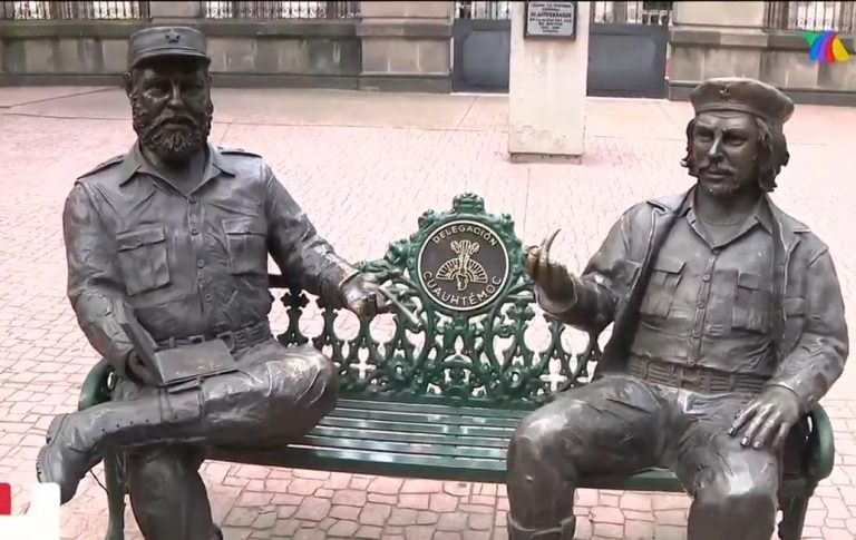 Retiran las estatuas de Fidel Castro y el Che instaladas en la Ciudad ...