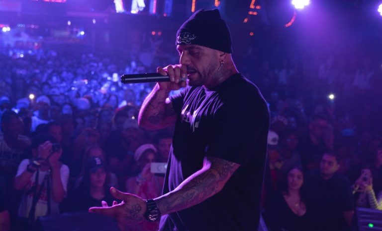 'Así no': nuevo tema de Al2 El Aldeano condena la represión policial en ...