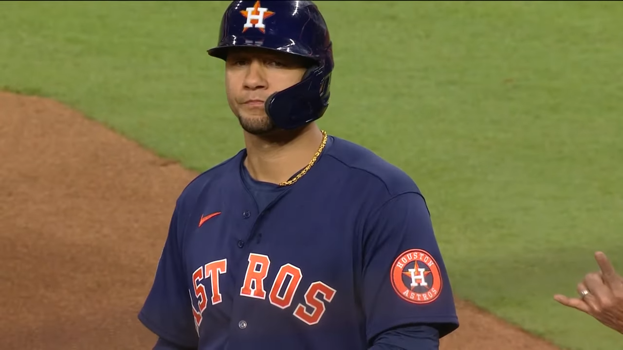 Yuli Gurriel acrecienta su historia en play off y los Astros le vuelven ...