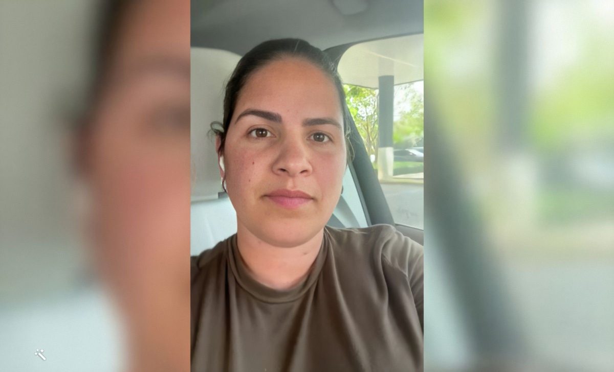 Cubana vive mala experiencia al llevar sus anillos de boda para mantenimiento en Kay Jeweleys