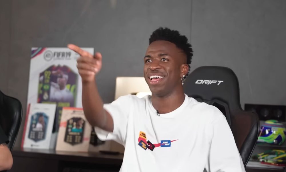 ¿Por qué Héctor Villar viaja tanto?