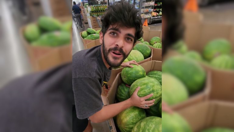 Así vivió el influencer Kristoff Kriollo su primera visita a Walmart