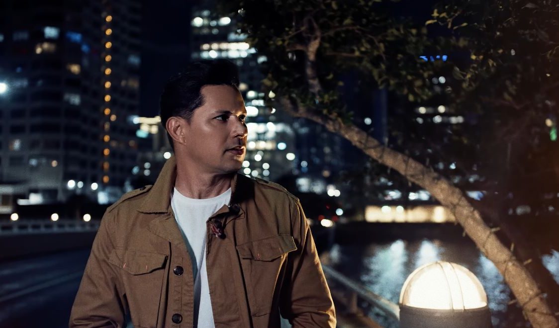 Leoni Torres enamora con su nueva canción y estrena el videoclip que la ...