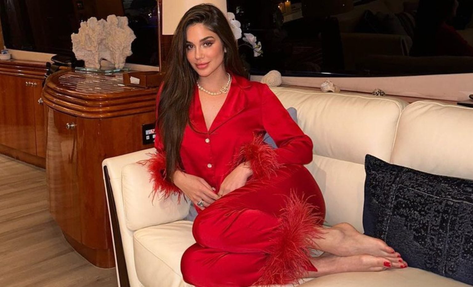 Esta es la cubana que trabajó con Daddy Yankee y ahora se apodera de la moda