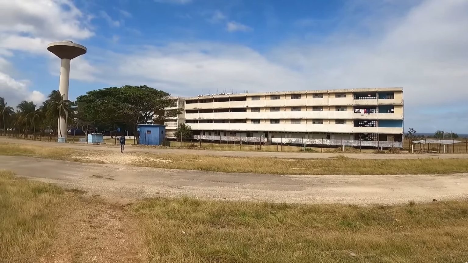 Estadio Panamericano: la medalla de oro a la ruina deportiva