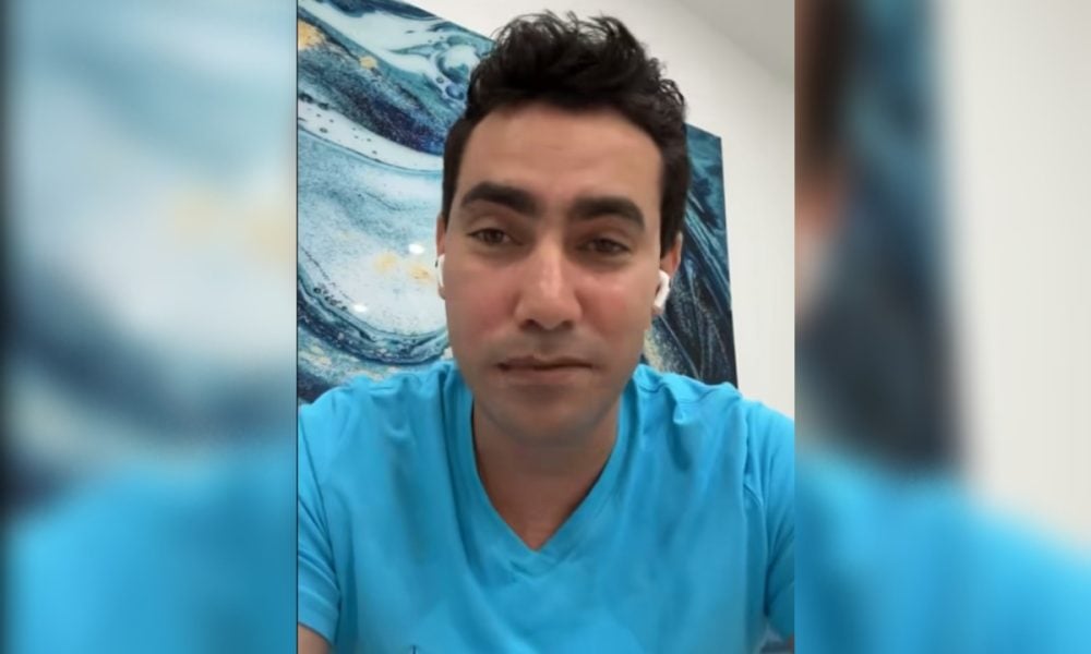 Alexis Boentes, mejor periodista del año en Florida