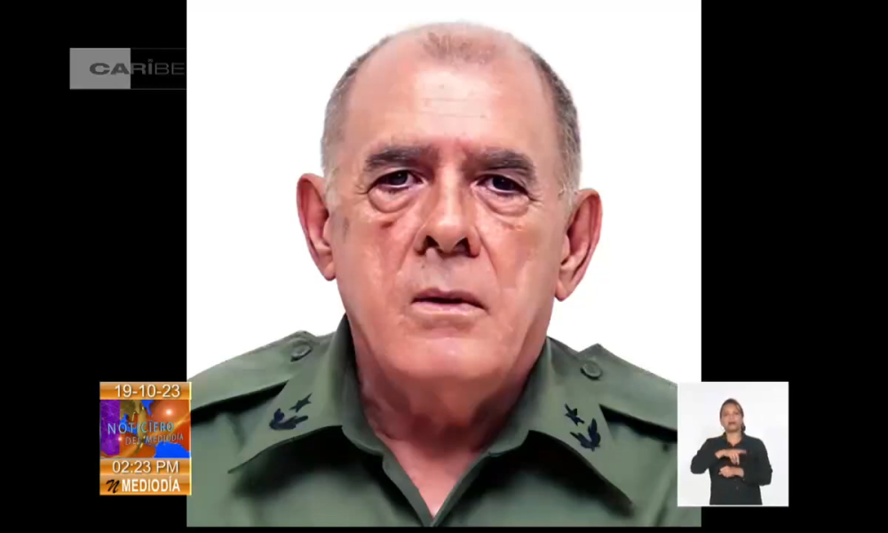 Lanzan barco de papel al Malecón como “homenaje” al dictador Fidel Castro