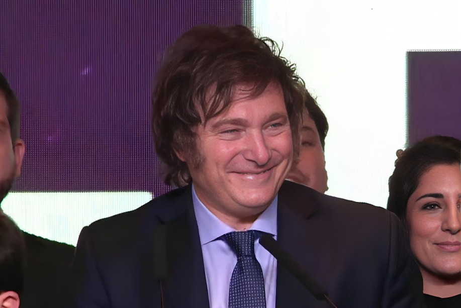 Sergio Massa reconoce la derrota y Javier Milei llega a la presidencia de Argentina