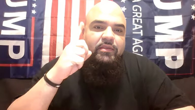 Miembro de los Proud Boys residente en Hialeah es hallado culpable por ...