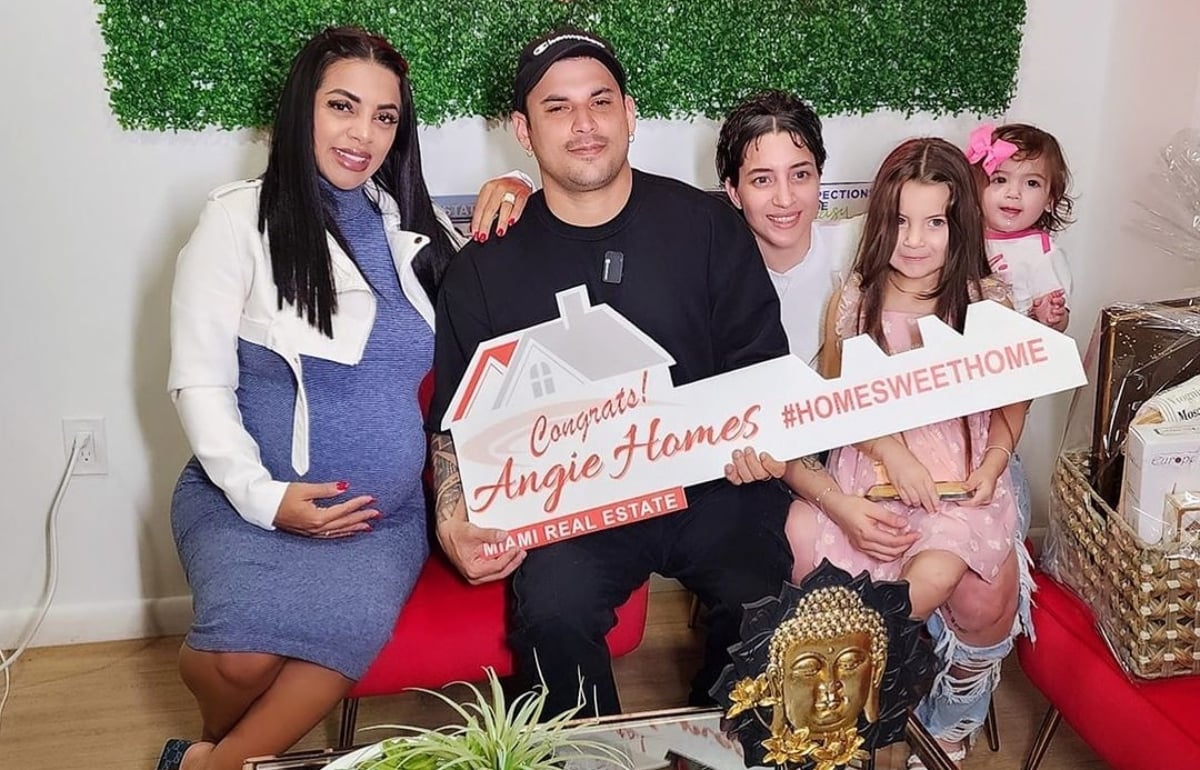 Ultrack celebra la compra de su primera casa en Miami