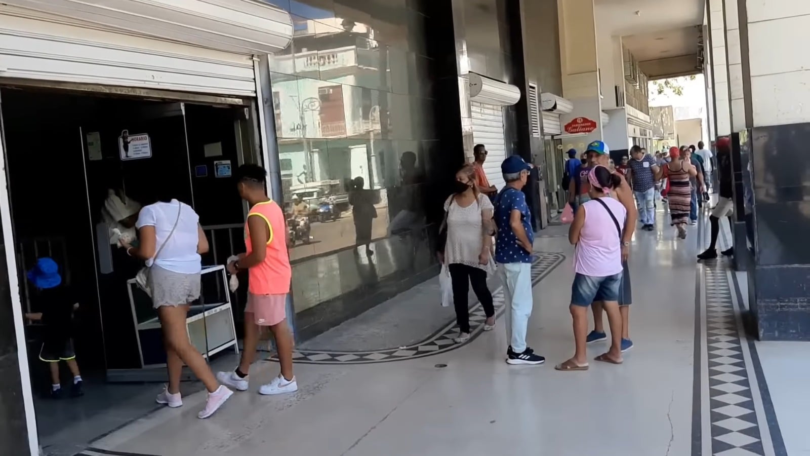 Variedades Galiano Casalinda, nueva tienda en MLC del gobierno con un empresario italiano