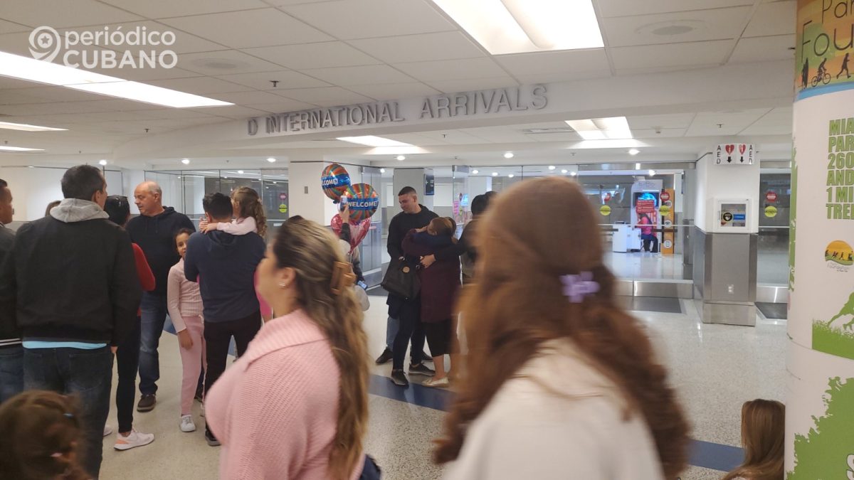 Mario J. Pentón cuenta el problema que tuvo su hermano y la esposa con ...