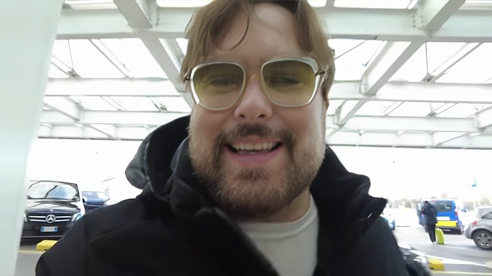 Comediante venezolano El George Harris recibe la Placa de Oro por un ...