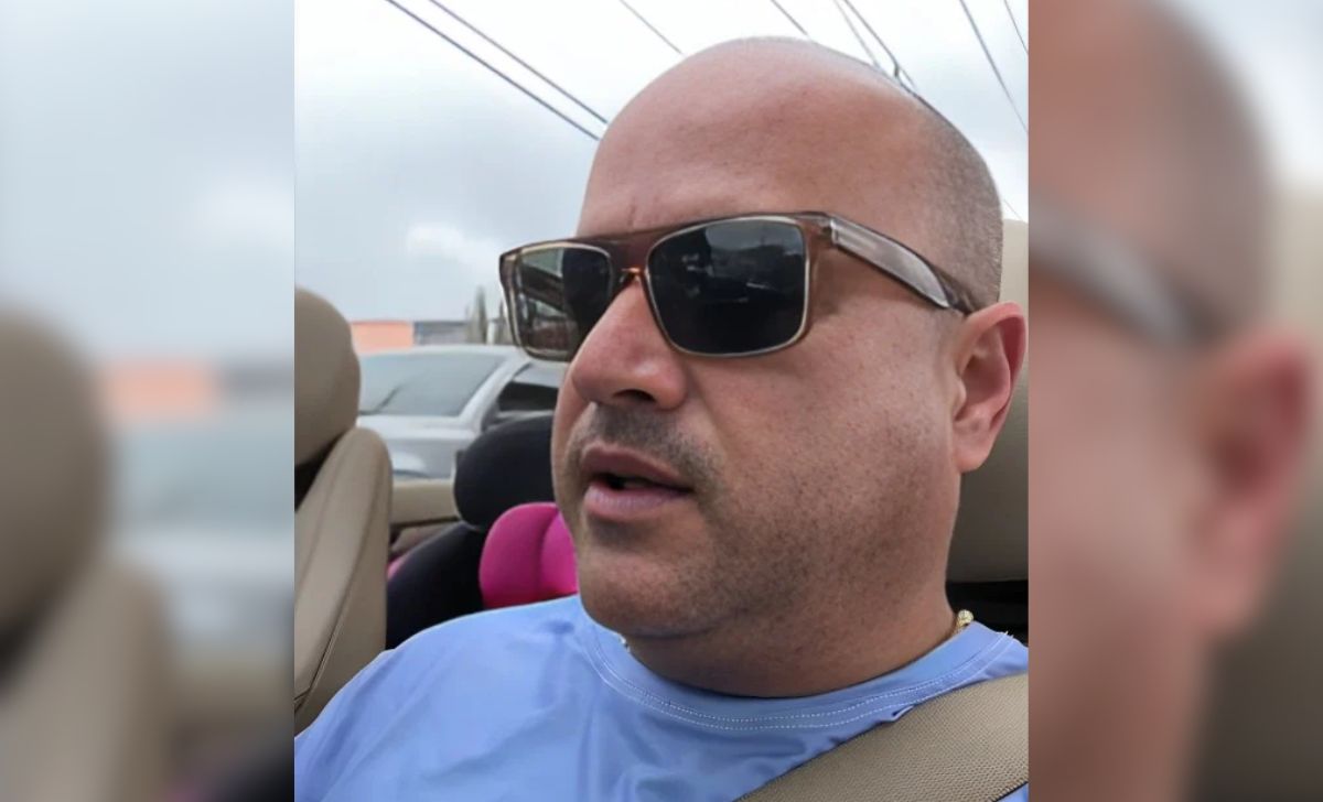 Humorista cubano Andy Vázquez recibe el año aceptando a Cristo