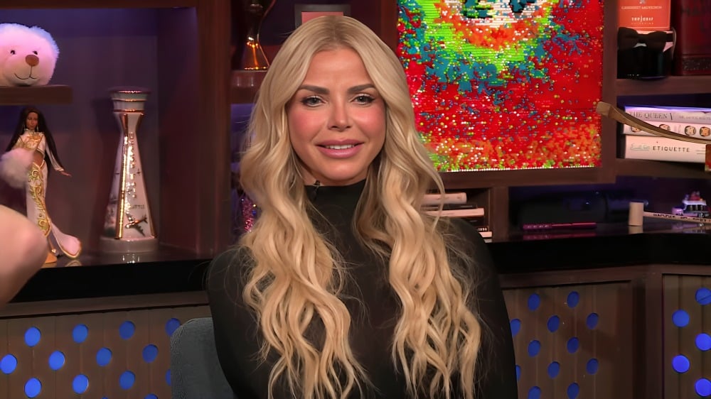 ¿Quién es Alexia Nepola, conocida como 'La Barbie Cubana' en Miami?