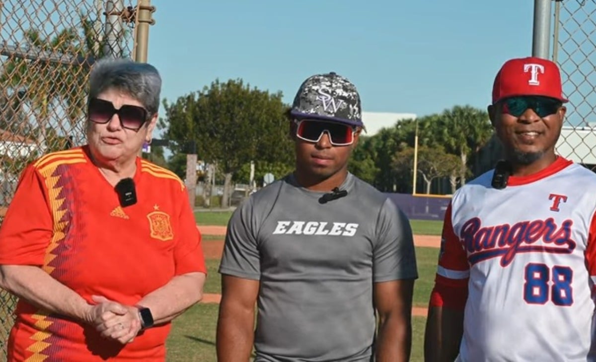 Expelotero Alexei Bell revela detalles de la carrera de su hijo en Miami