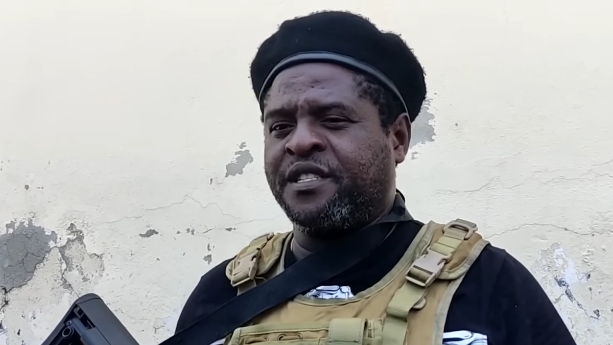 Jimmy 'Barbecue' Chériziery: el pandillero que puso de rodillas al ...