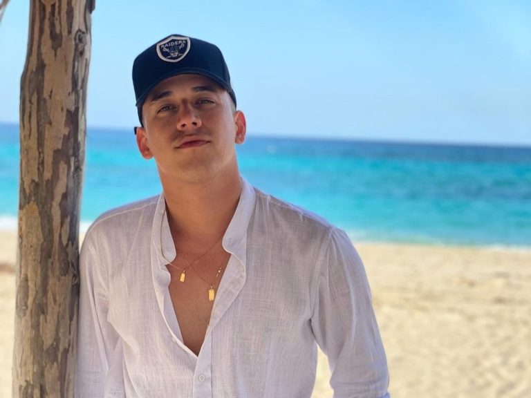 Actor cubano Jomy Marull de la serie ‘Calendario’ emigra a EEUU