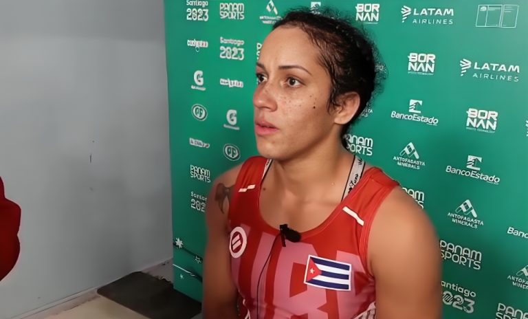 Luchadora cubana Yusneylis Guzmán clasifica a los Juegos Olímpicos de ...