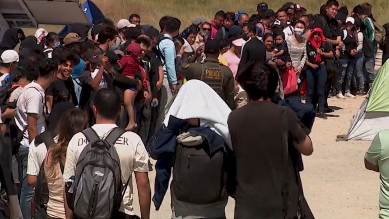 Abogado ofrece consejos para pasar entrevista de miedo creíble con cita de CBP One en la ...