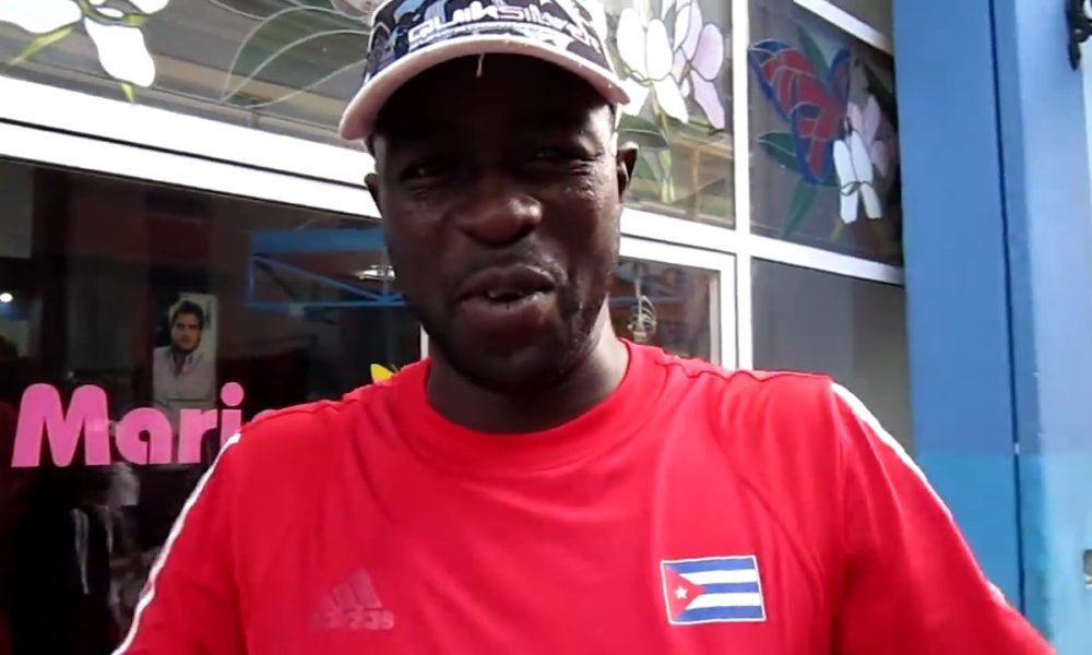 Subastan medalla de oro olímpica del cubano Ángel Valodia Matos