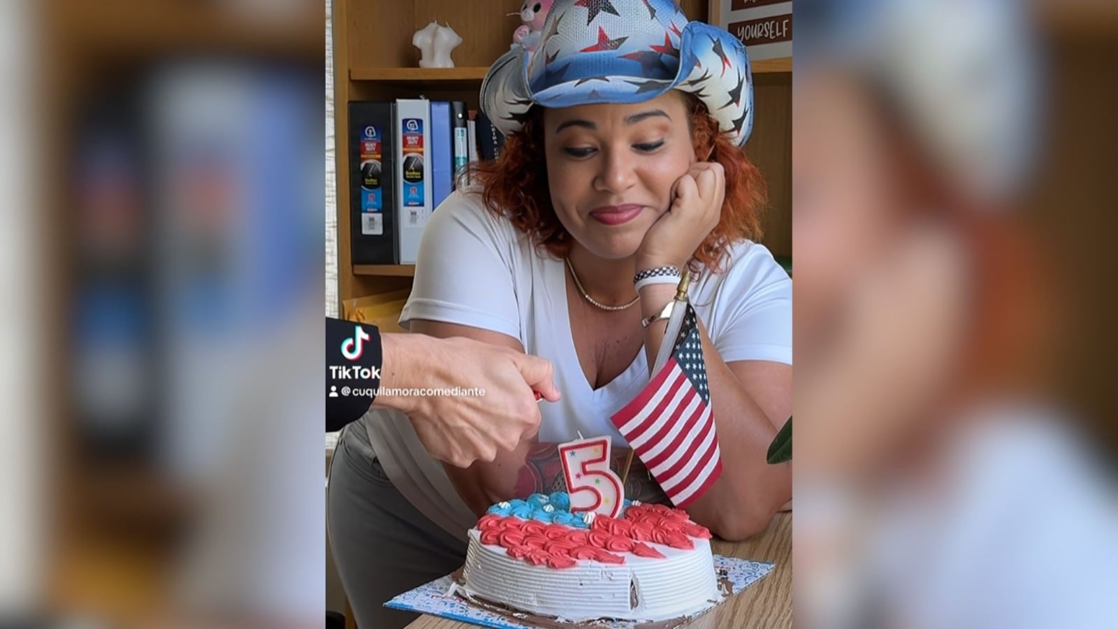 Cuqui La Mora celebra cinco años en Estados Unidos y solicita la ciudadanía