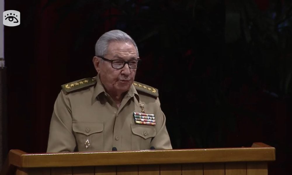 Alain Paparazzi Cubano se une a América TeVé para un nuevo programa