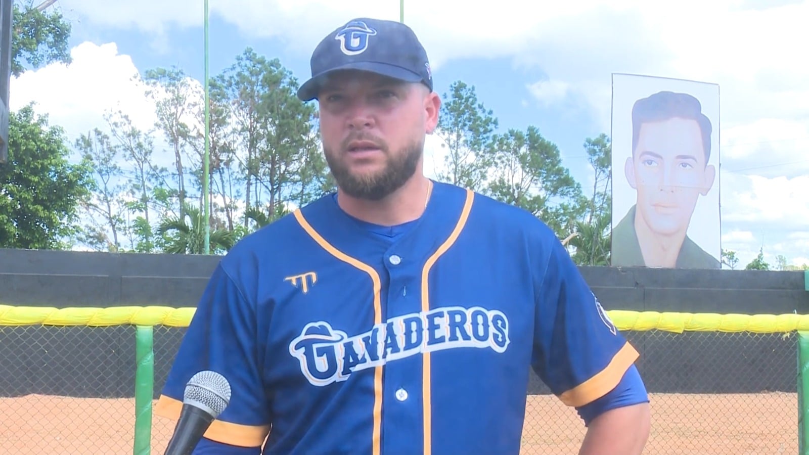 Picher José Ramón Rodríguez pide la baja del béisbol cubano para buscar ...