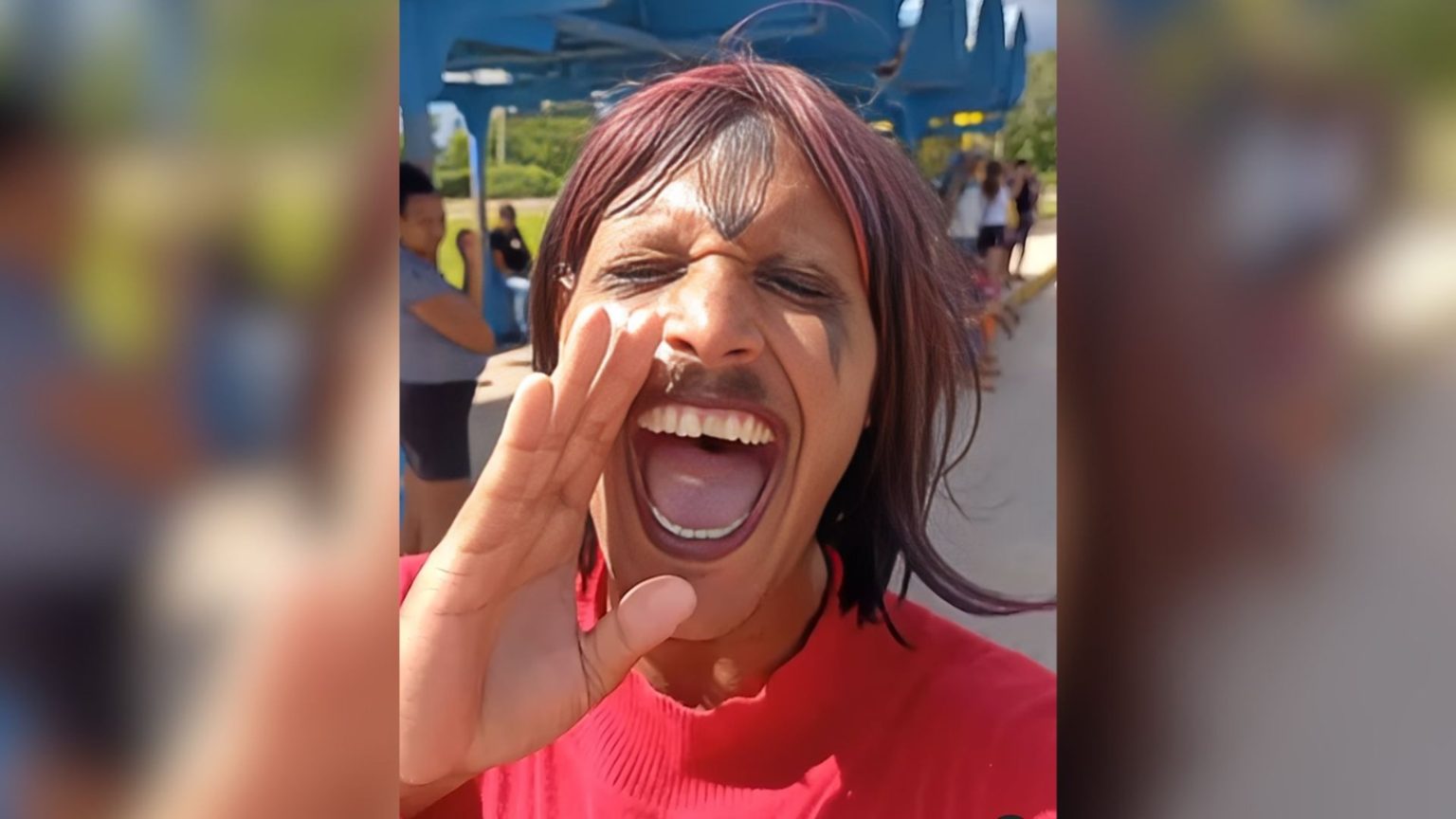 El Chicleee: el joven cubano que recorre las calles de La Habana con ...