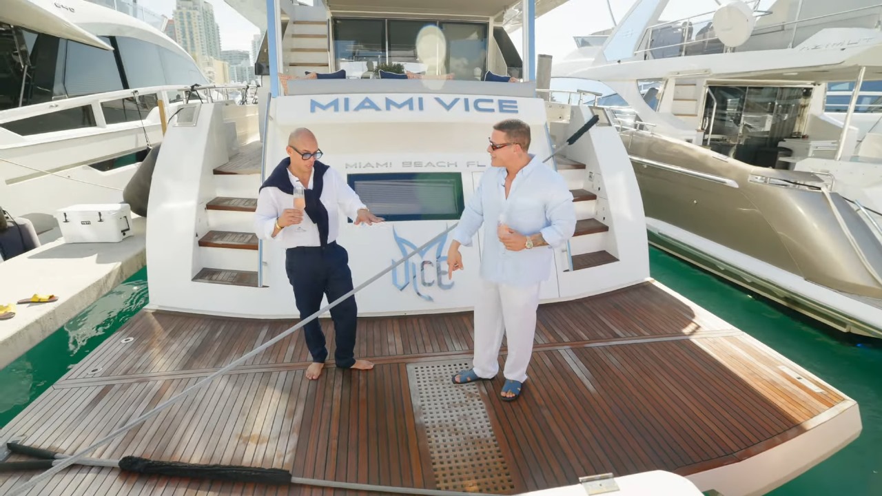 Empresarios cubanos presentan su nuevo yate de lujo para el Miami Vice ...