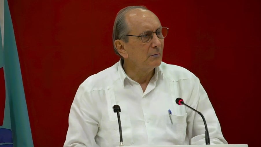 Rodolfo Dávalos: biografía del abogado que protege los intereses del ...