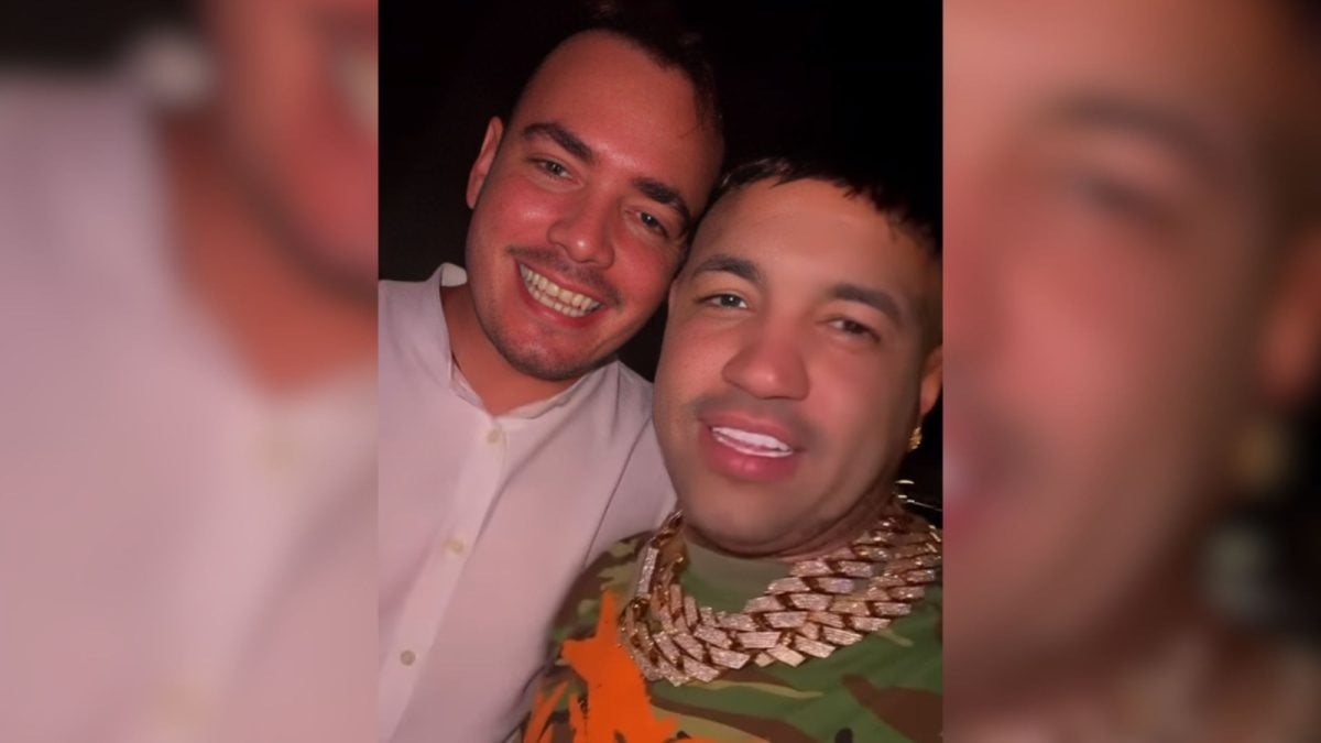 Sandro Castro de fiesta durante el Duelo Oficial por la tragedia de Holguín