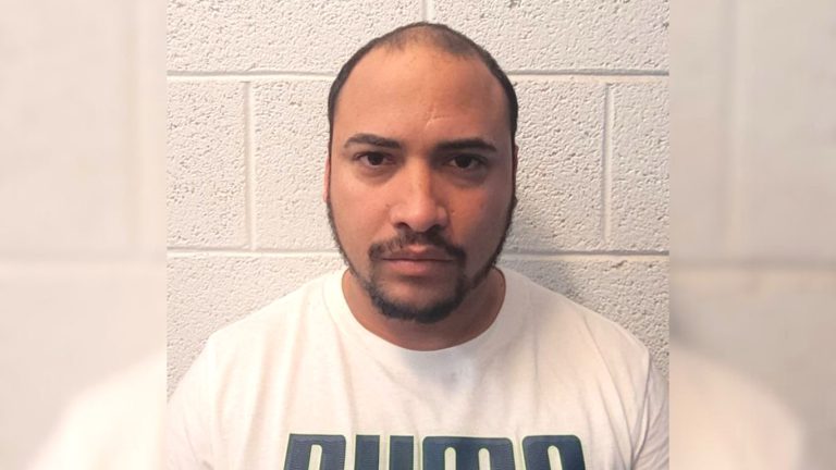 Cubano es condenado a 13 años de cárcel por tráfico de migrantes en Arizona
