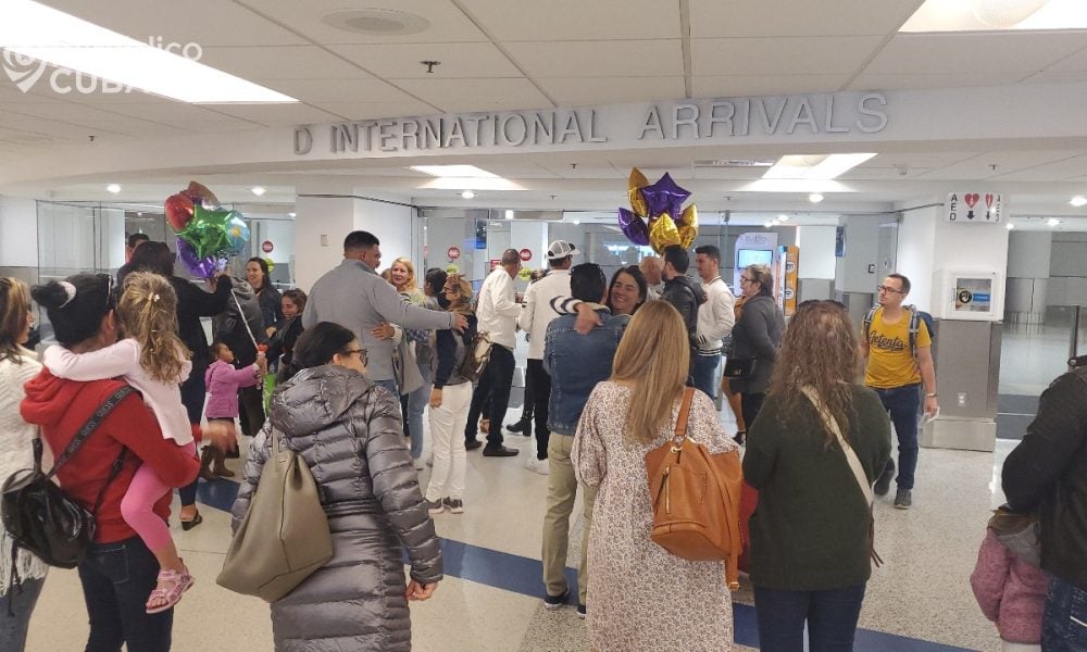 Cubanos con parole y CBP One: residencia, permiso de trabajo y cambios ...