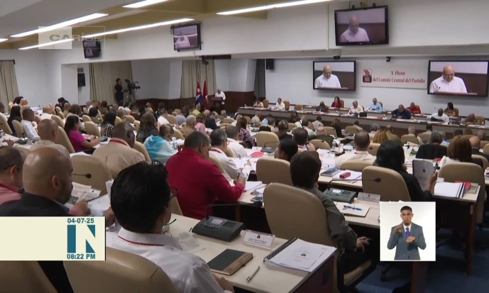 ¿Renuncia Raúl Castro? VIII Congreso del Partido Comunista será en abril