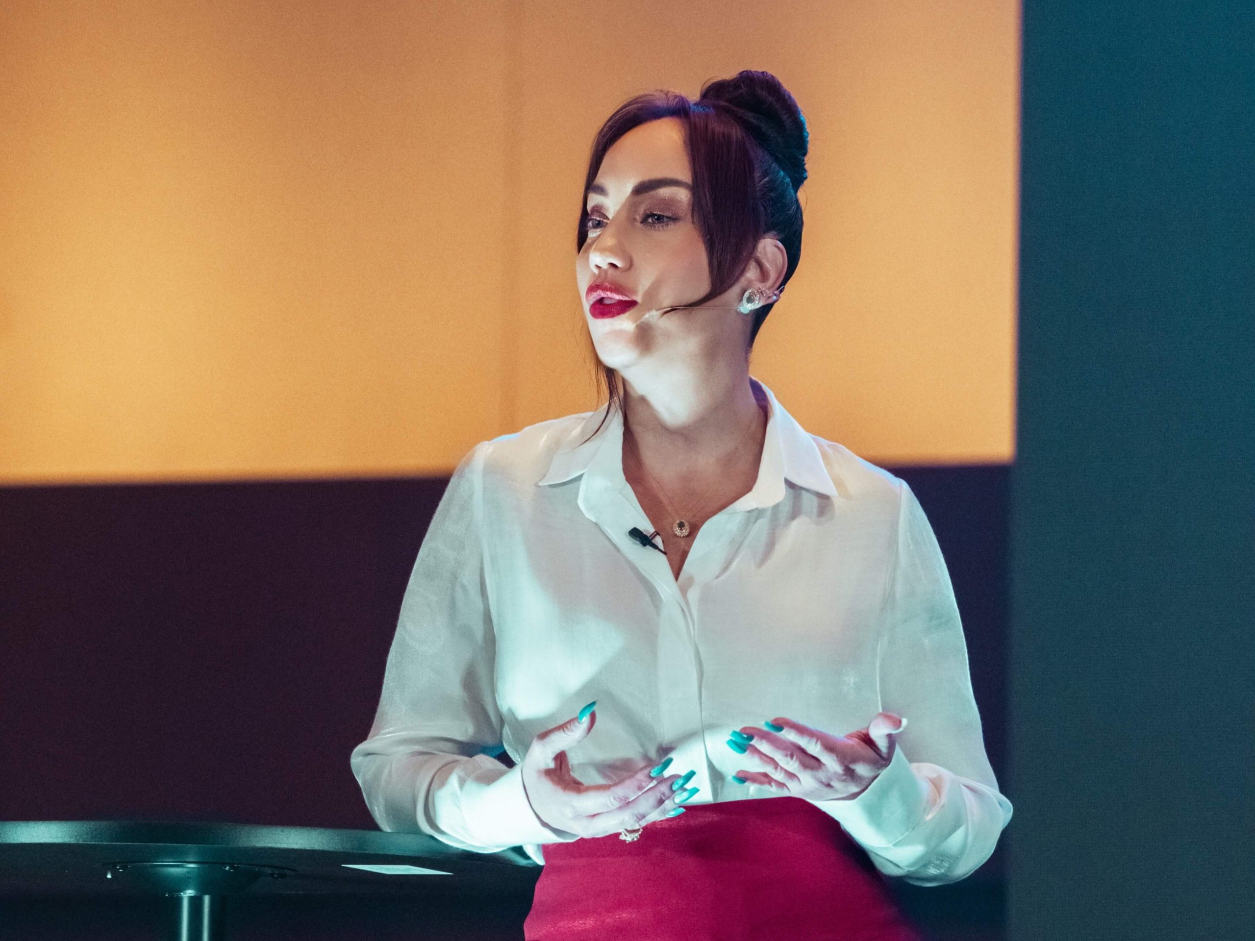 Tenay Rodríguez: de la última fila al escenario principal