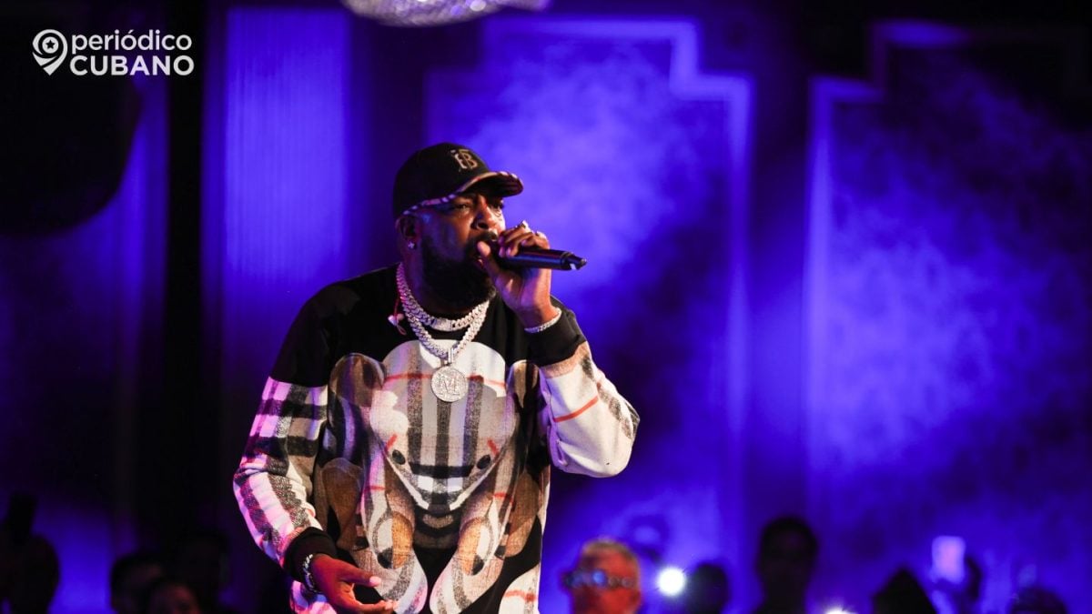 El Micha intentó obtener la ciudadanía estadounidense ¿Por qué se la denegaron?