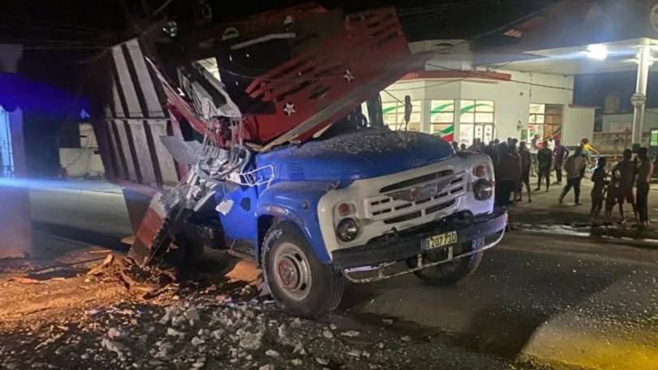 Explosión afecta a subestación eléctrica y provoca un apagón masivo en ...