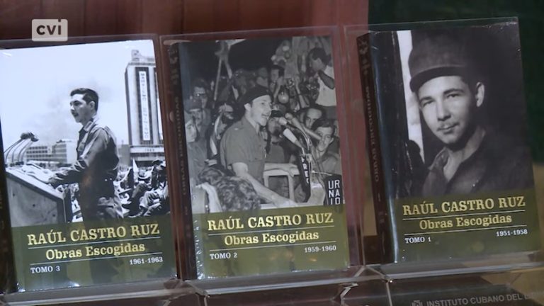 Raúl Castro ausente en la presentación de una colección de sus Obras ...