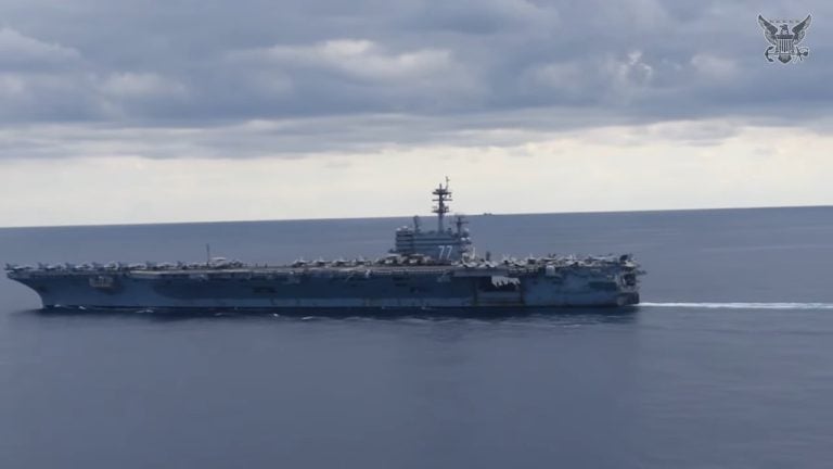 El portaaviones de EEUU George H.W. Bush está a 60 millas de Cuba